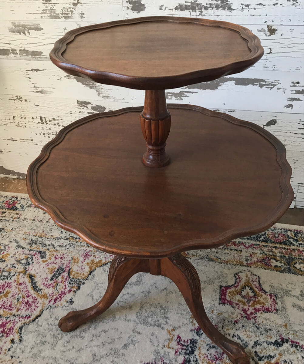 vintage-pie-stand | The Warehouse